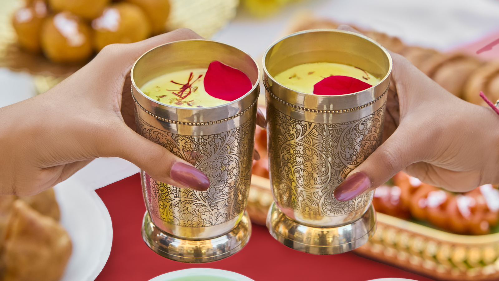 Holi 2025: Easy, quick Holi-inspired cocktails you can make at home ...