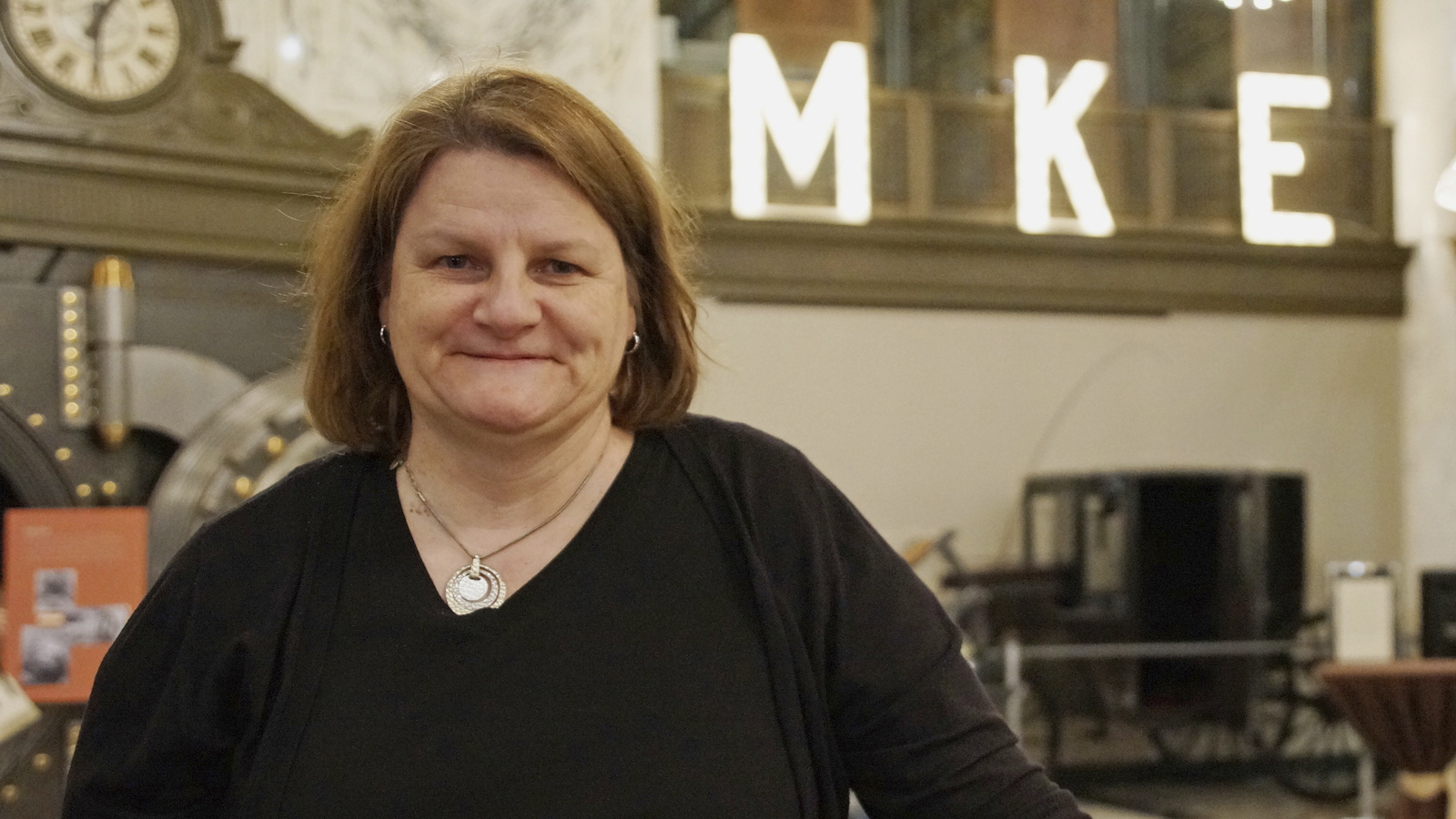 Hannah Dugan’s arrest brings up judicial vs administrative warrant ...