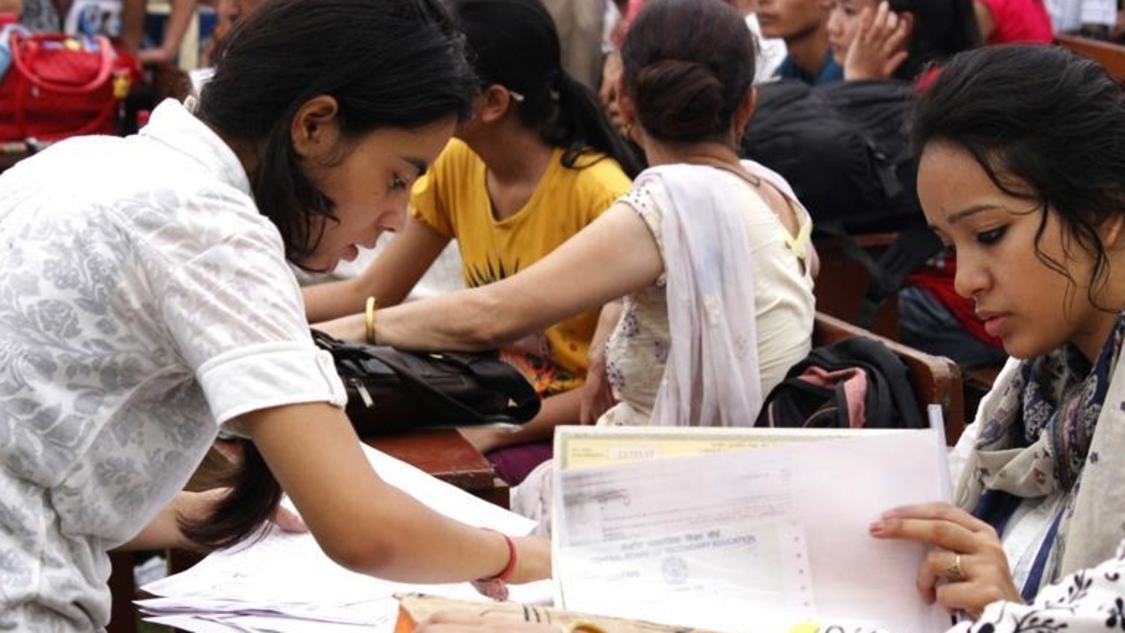 JEE Mains Final Answer Key 2025 for Session 2 released, here is how to ...